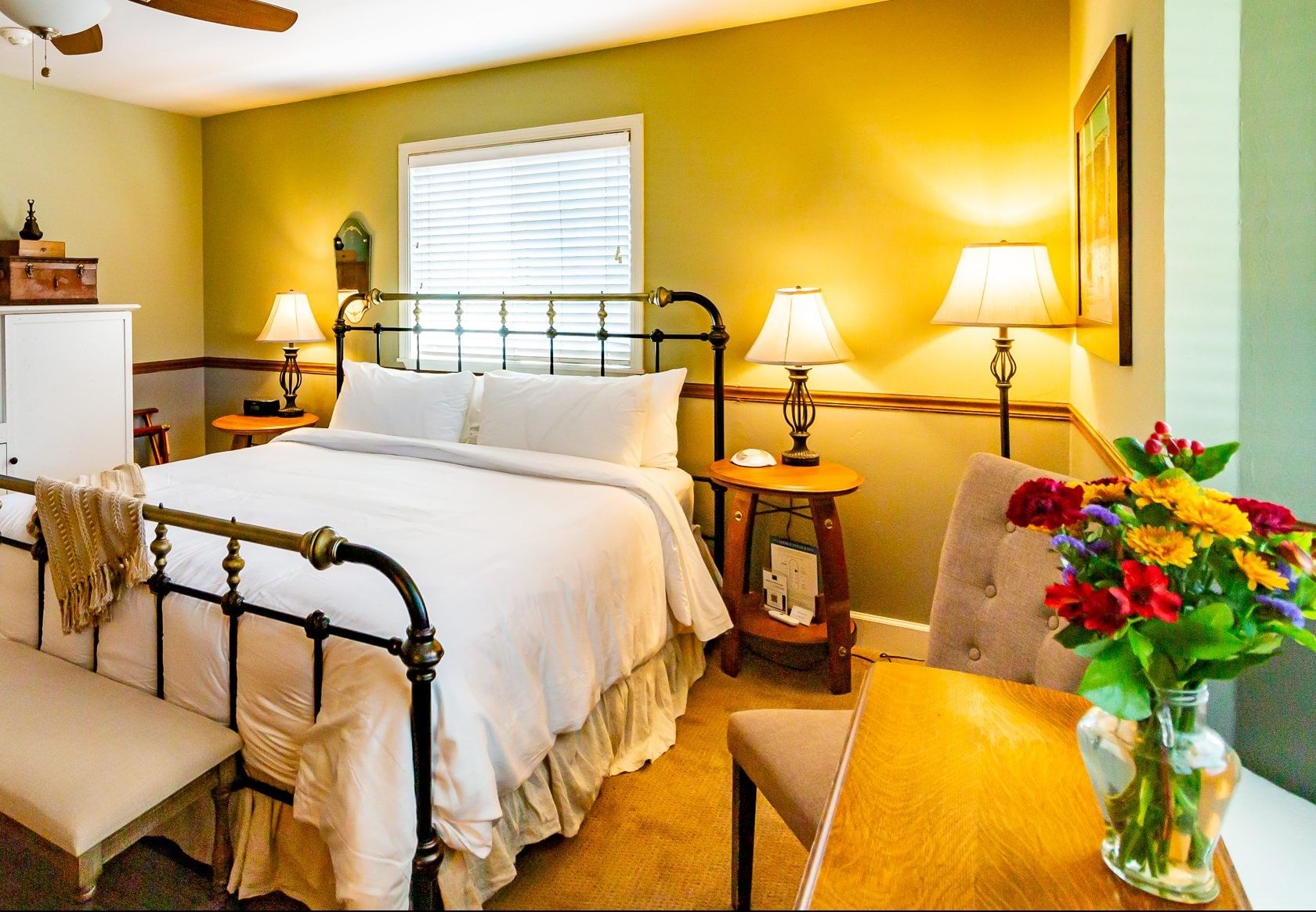 Places to Stay in Cambria CA | Cambria Pines Lodge