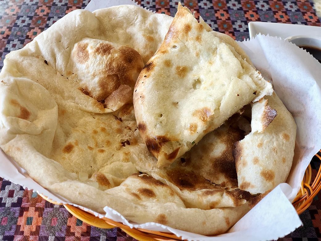 ร้านโรตีแปะโอ่ง แม่สอด | ร้านอาหารเช้าใกล้โรงแรมฮ็อป อินน์ แม่สอด