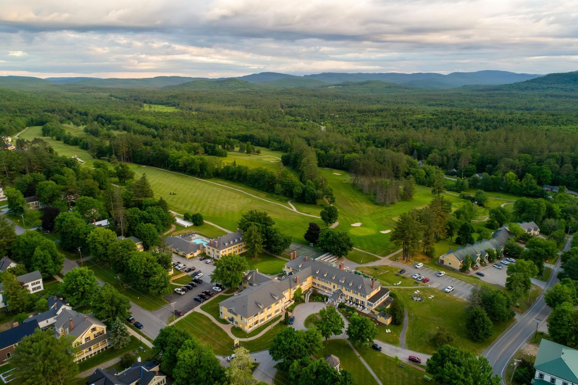 Championship Golf Course in Western Maine at The Bethel Resort & Suites