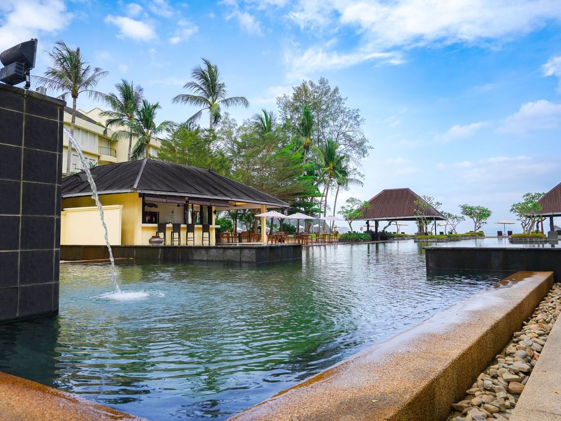 Sunset Pool Bar | Langkawi Bar | Tanjung Rhu