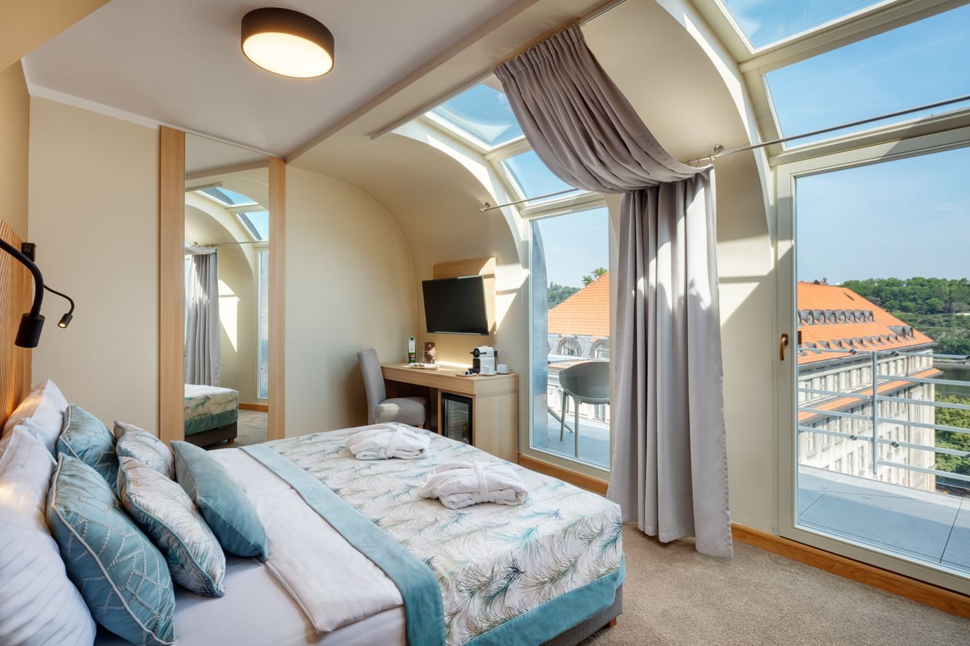 Our Story | Hotel Savoy Prague
