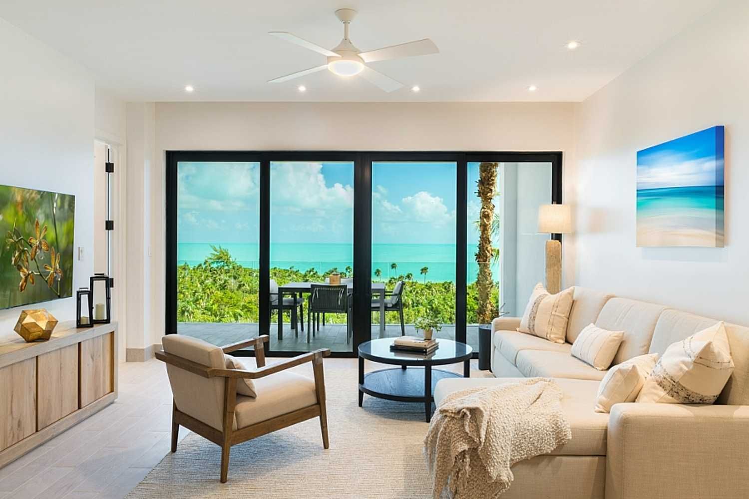 H2O Life. Style. Resort. - Luxury Resort Turk and Caicos