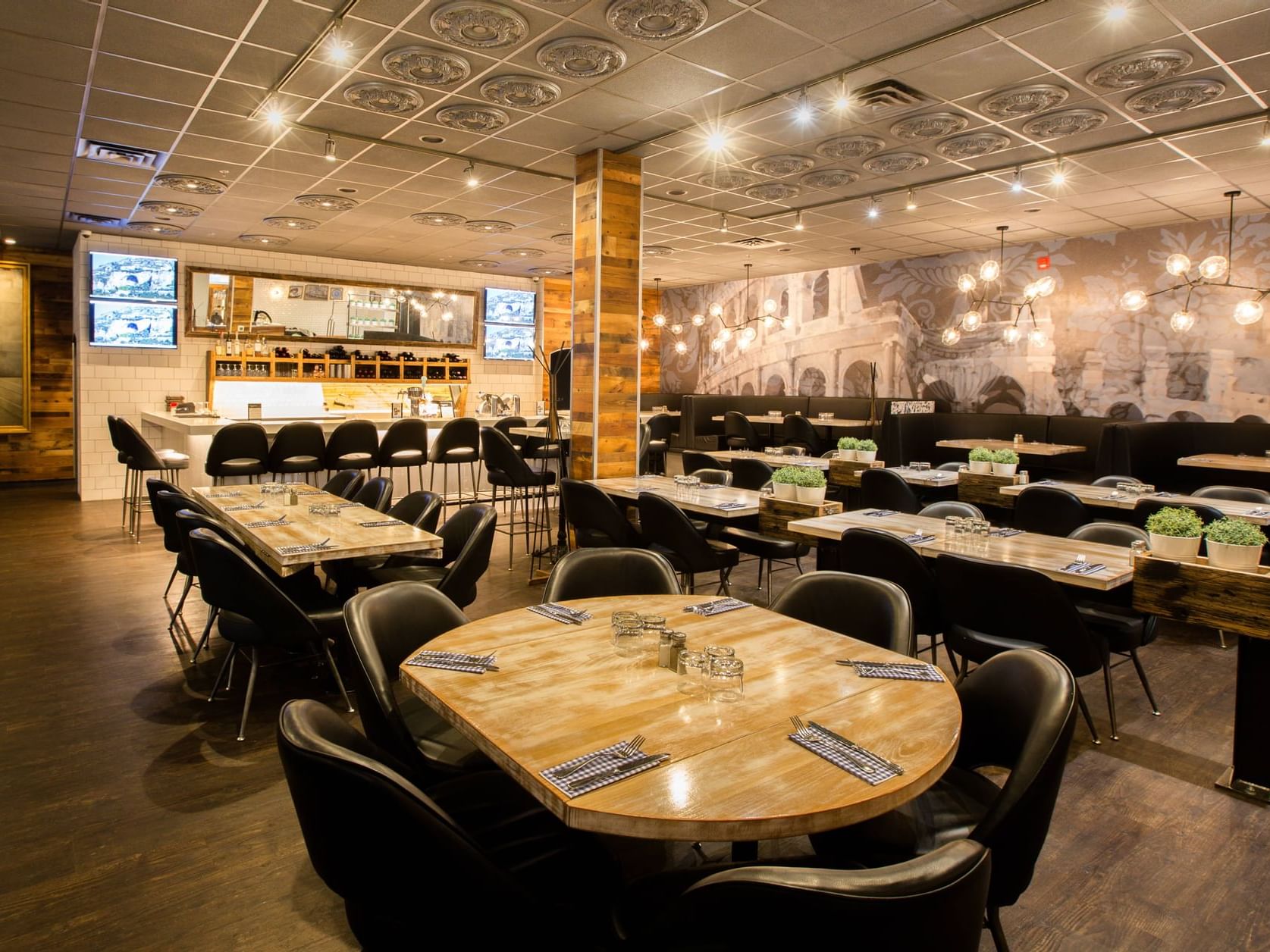 Lethbridge Restaurants | Sandman Signature Lethbridge Lodge