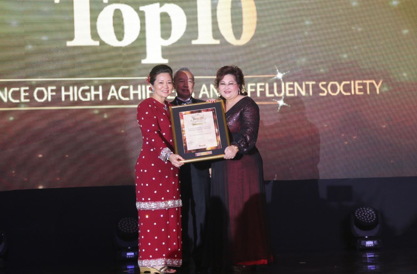 Top 10 of Asia Awards 2017 | Lexis Hotel Group