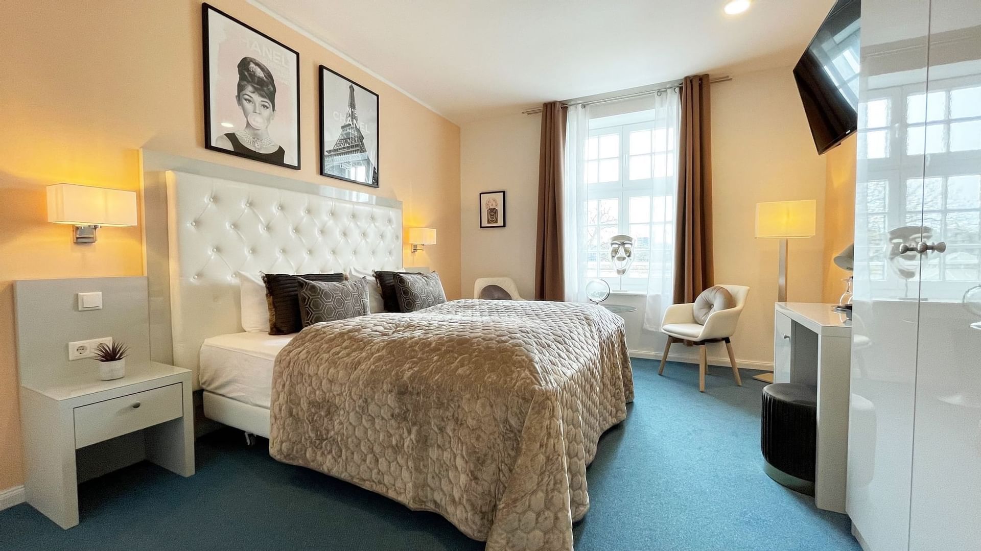 Services | Hotel In Central Cologne