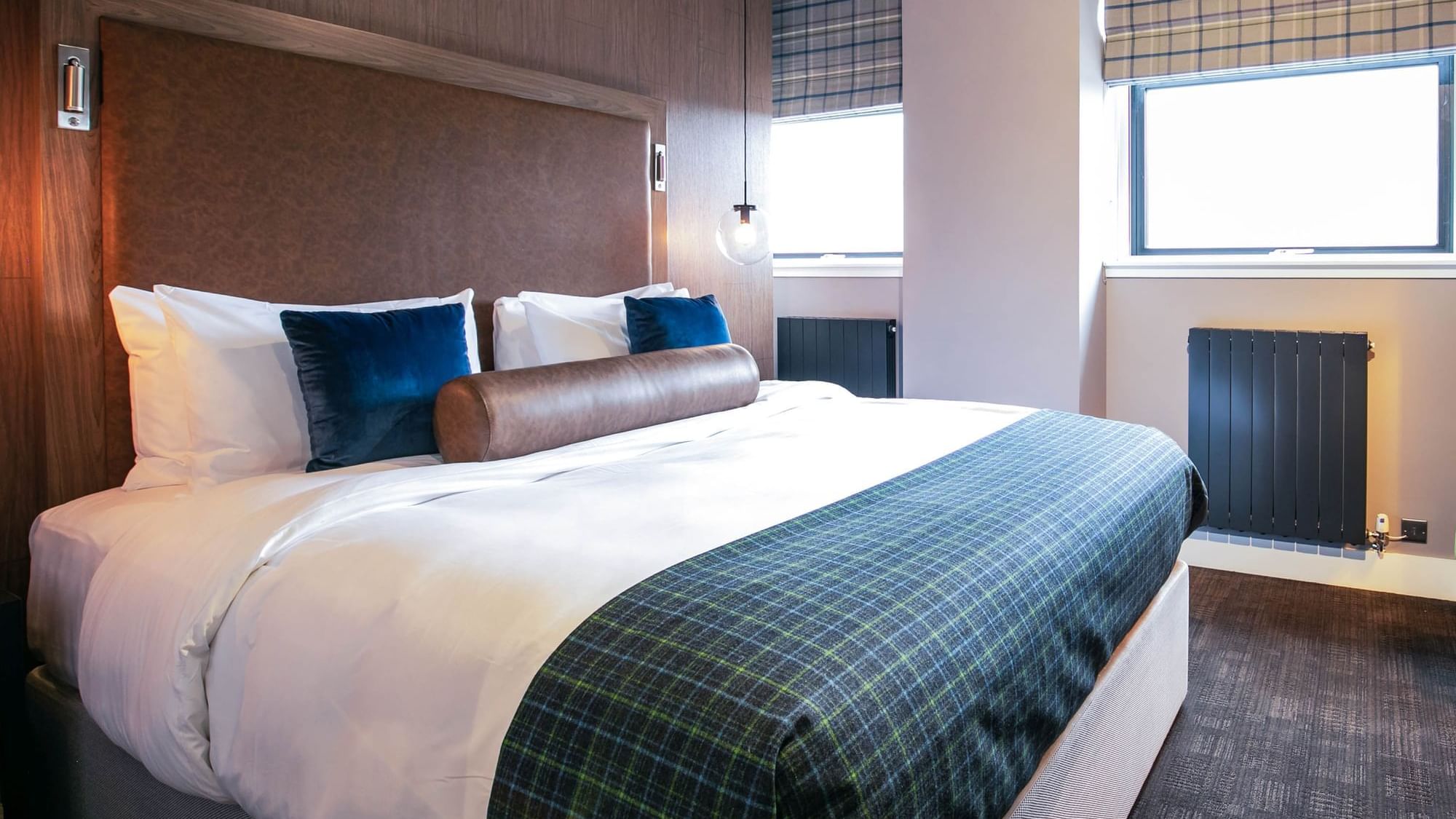 Basement Room, 1 Double Bed, Obstructed View | Sandman Signature ...