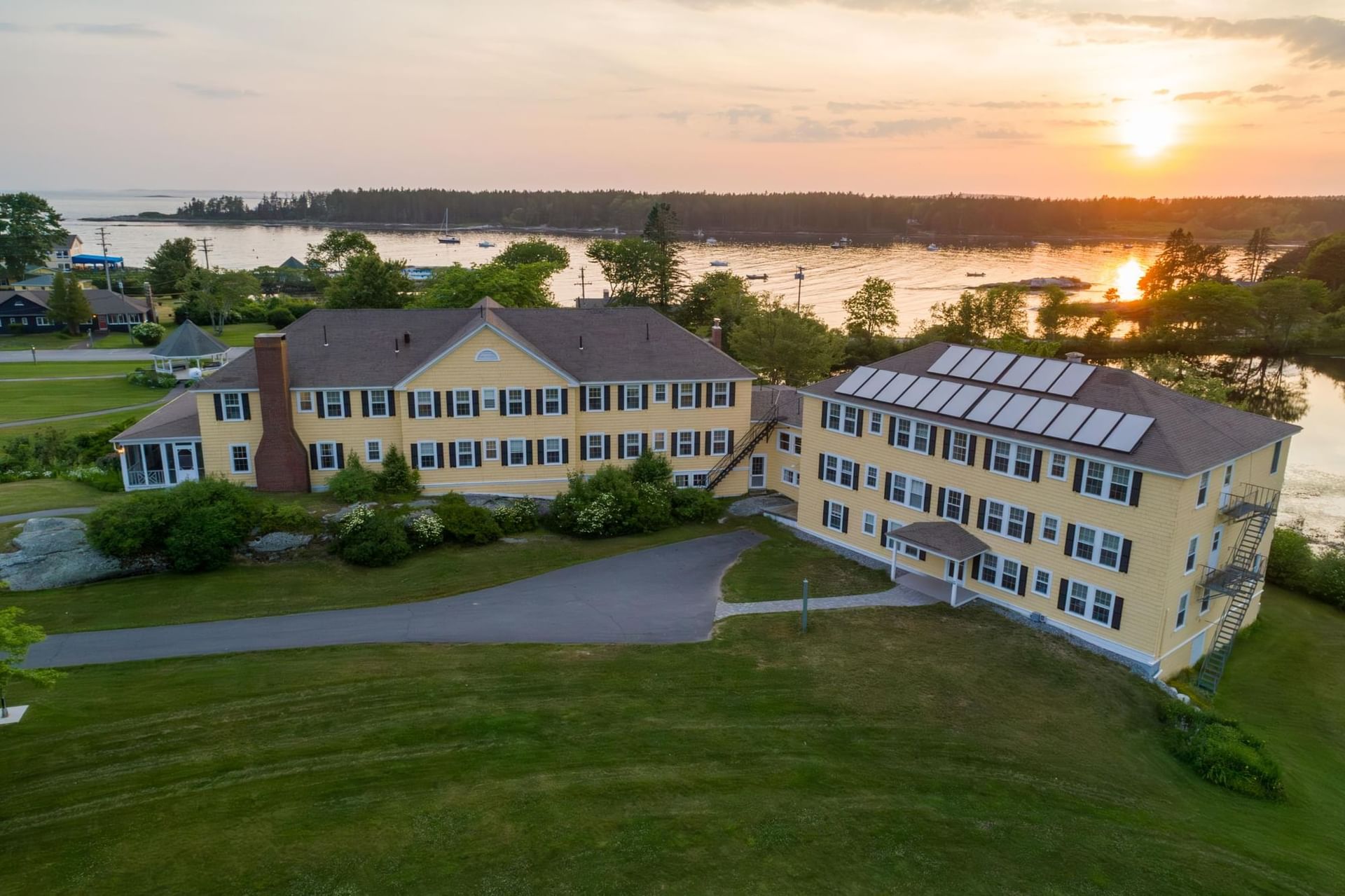 Experience Coastal Maine at Sebasco Harbor Resort & Golf Club in Phippsburg