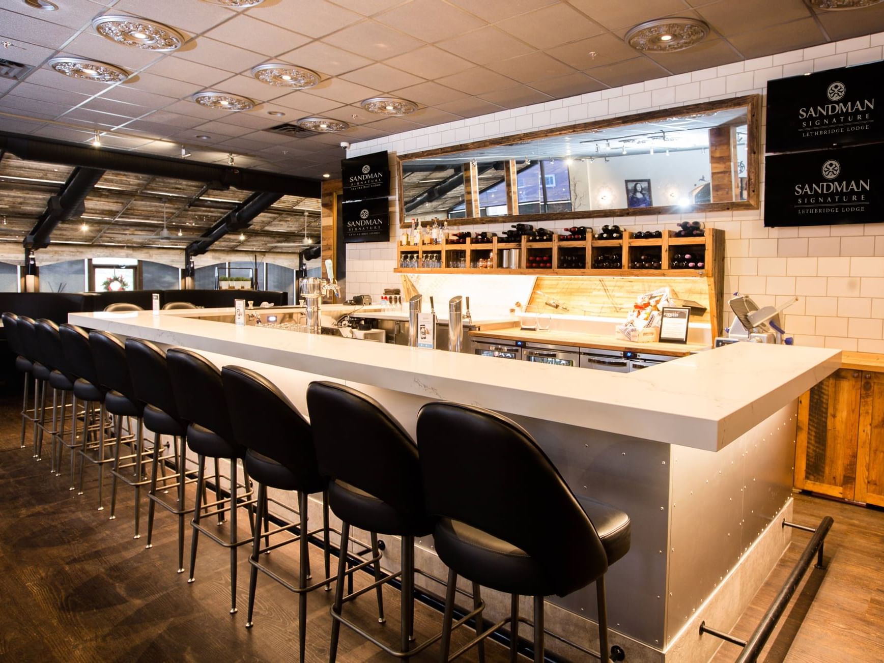 Italian Table | Sandman Signature Lethbridge Lodge