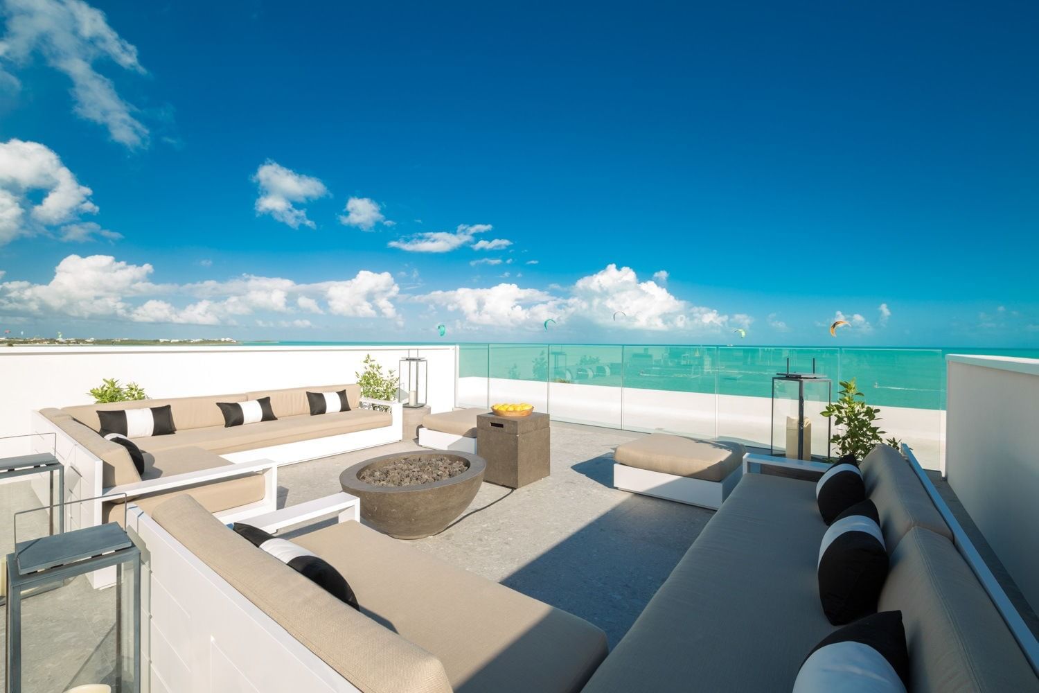 Reviews | Best Luxury Resort Turks and Caicos - H20. Lifestyle. Resort.