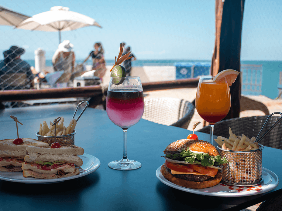 Calandria Snack Bar | Plaza Pelicanos Grand Beach Resort