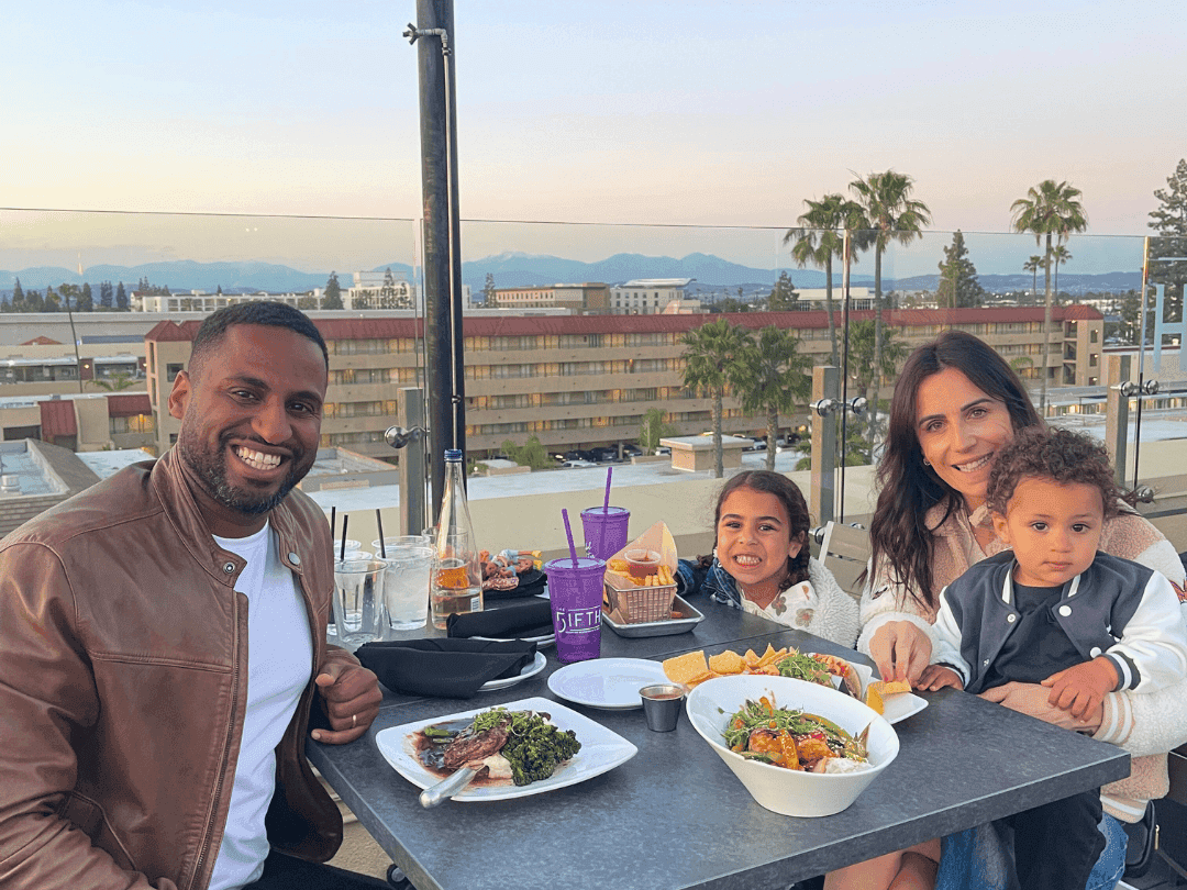 The FIFTH Rooftop Restaurant & Bar Near Disneyland®