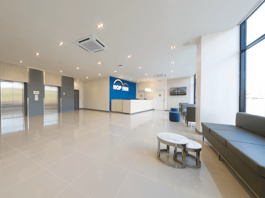 HOP INN Iloilo | Best Budget Hotel in Iloilo