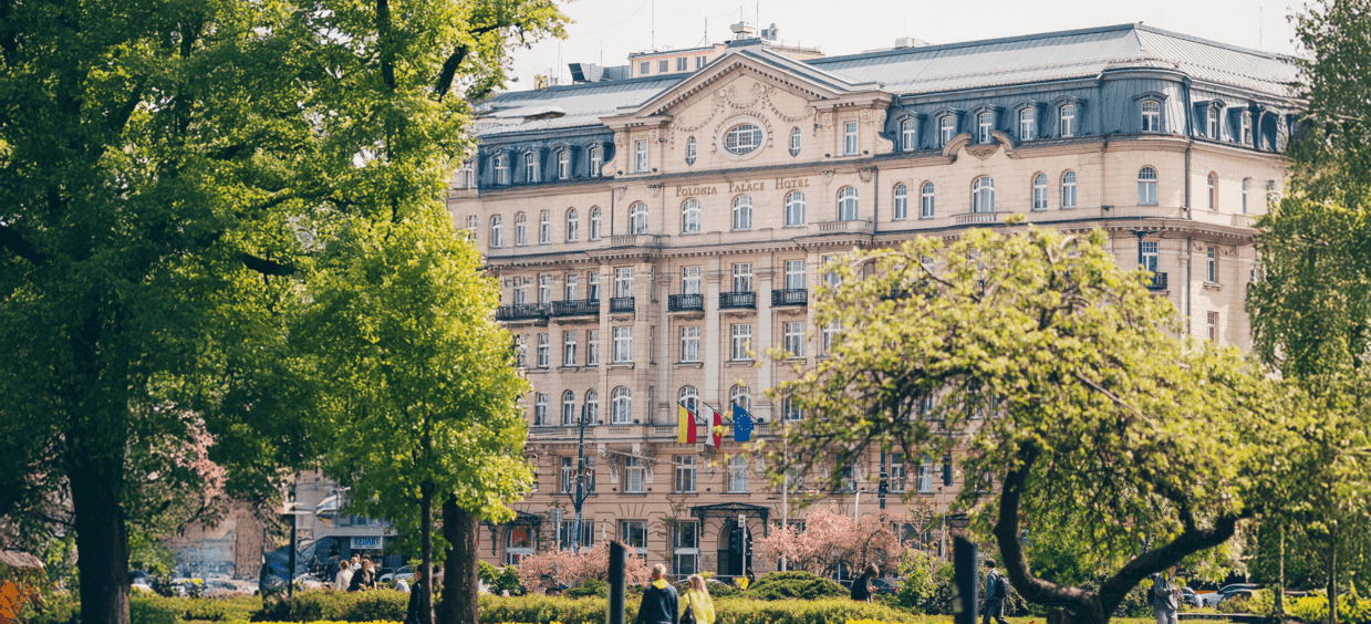 Hotel in the Heart of Warsaw | Polonia Palace Hotel