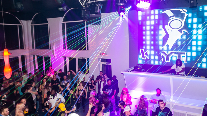 WAVE at Shephard's Beach Resort - Shephard's Beach Resort