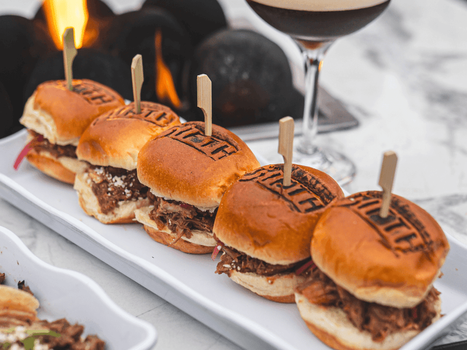 The FIFTH Rooftop Restaurant & Bar Near Disneyland®